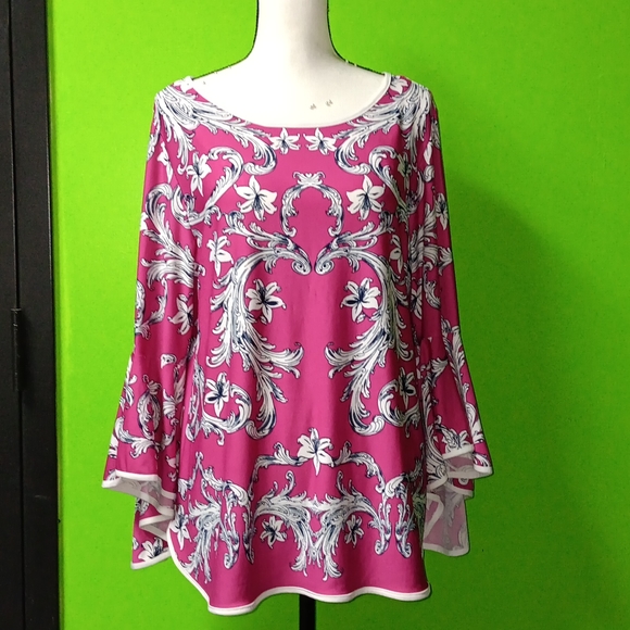 Coco Bianco | Tops | Coco Bianco Bell Sleeve Blouse | Poshmark
